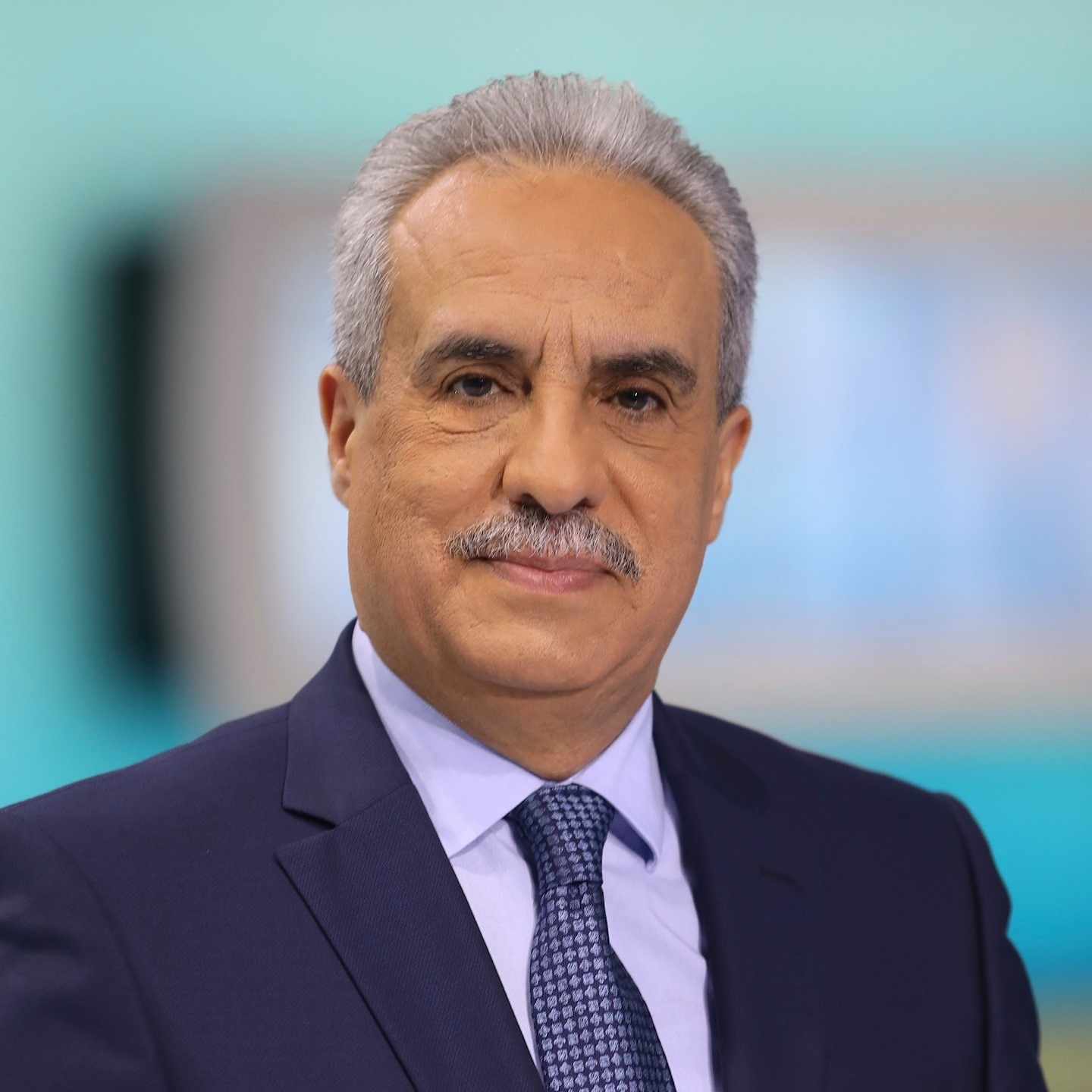 من هو محمد كريشان ؟ – manhowa.com